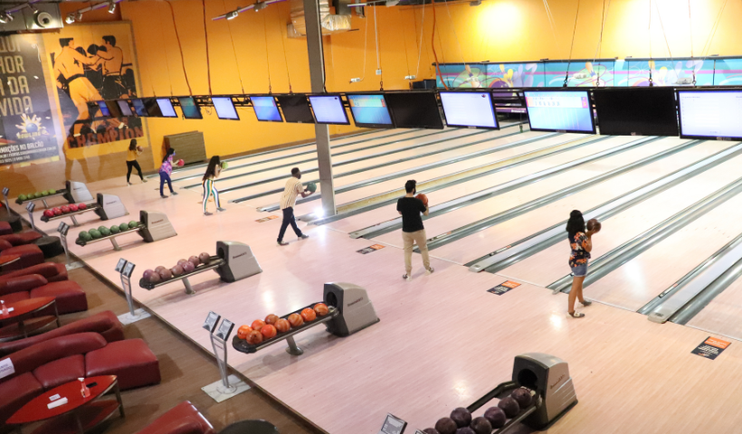 RioMar Recife | Boliche no RioMar: conheça os preços e o Sports Bar